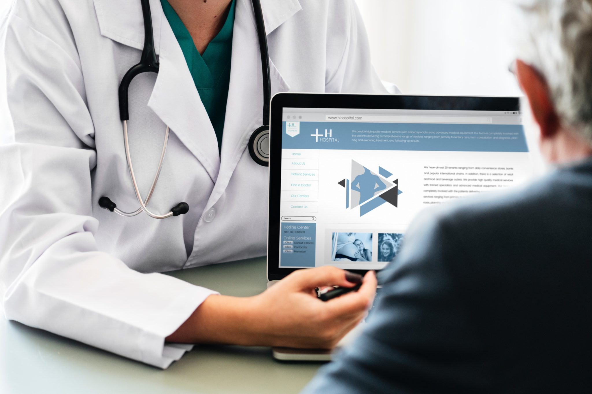 Real time voice of patient improving customer experience in healthcare ...